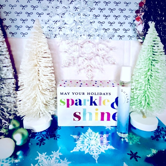 Skylar | Makeup | 24 Or 23 Skylar Salt Air Eau De Parfum Rollerballsize ...